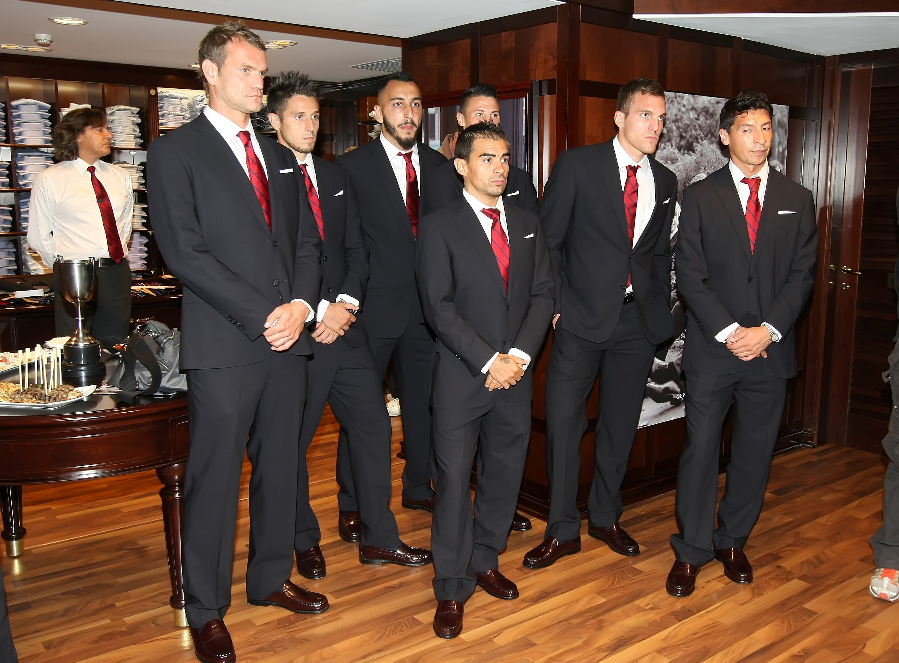 Photostory from Brooks Brothers' event - ΟΛΥΜΠΙΑΚΟΣ - Olympiacos.org