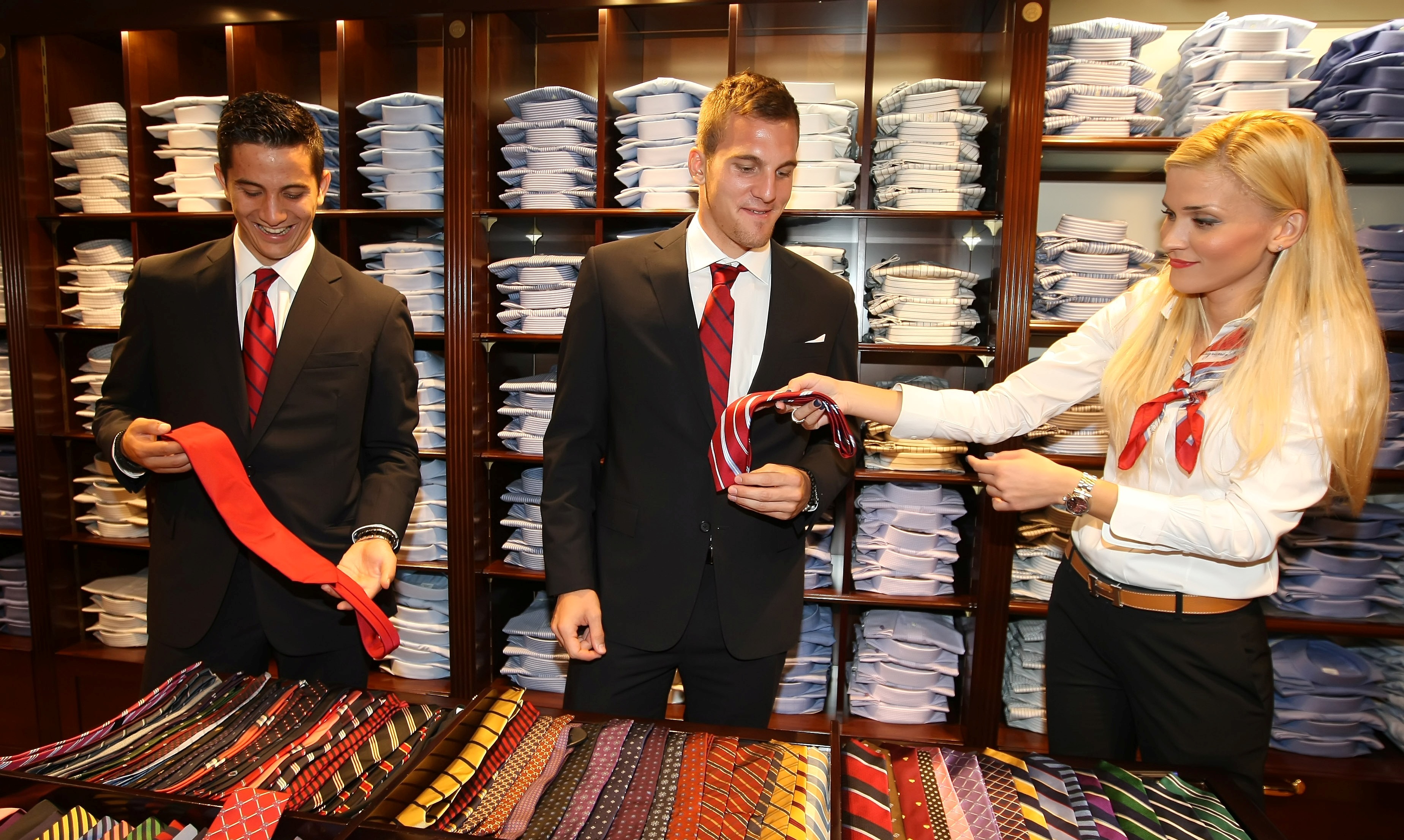 Photostory from Brooks Brothers' event - ΟΛΥΜΠΙΑΚΟΣ - Olympiacos.org