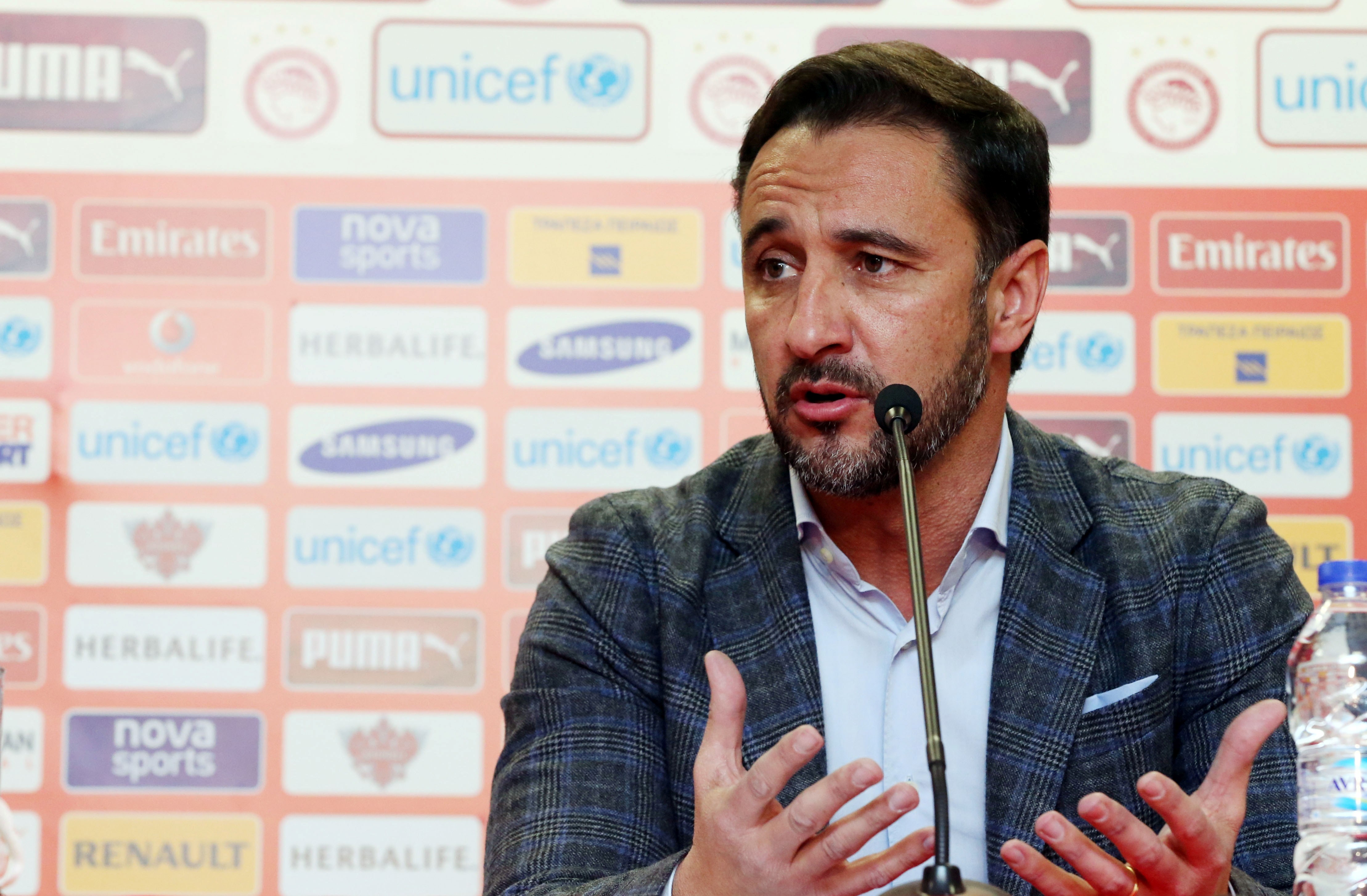 Photostory from the presentation of Mr. Pereira - ΟΛΥΜΠΙΑΚΟΣ ...