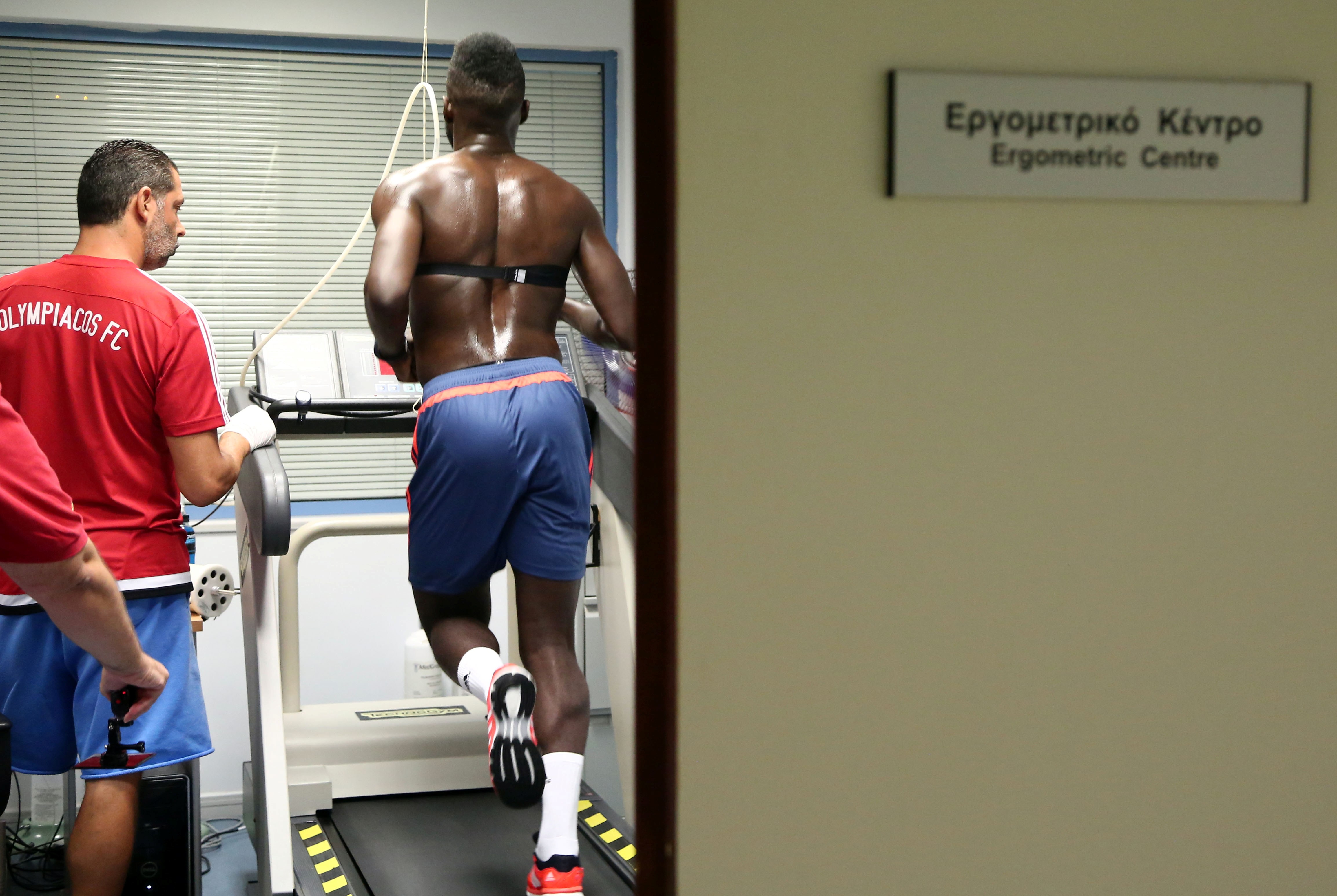 Imagenes de la prueba ergométrica de los jugadores - ΟΛΥΜΠΙΑΚΟΣ ...