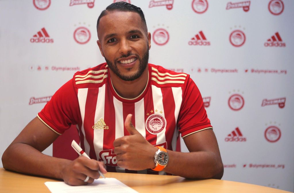 Photostory from the transfer of Youssef El Arabi at Olympiacos ...