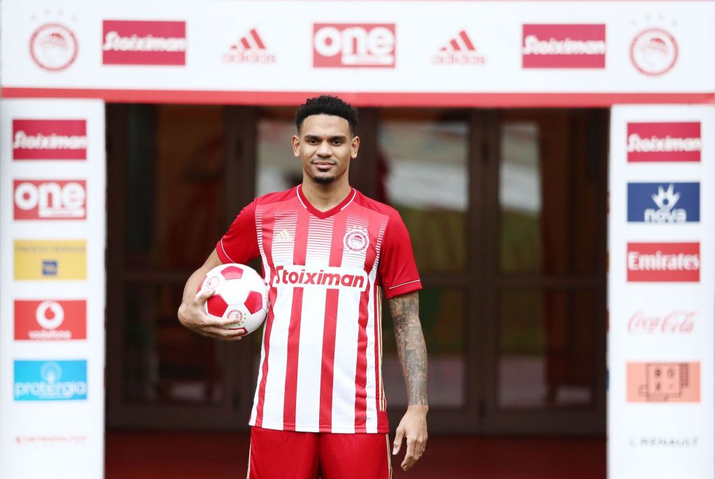 Photostory from the transfer of Kenny Lala at Olympiacos - ΟΛΥΜΠΙΑΚΟΣ ...