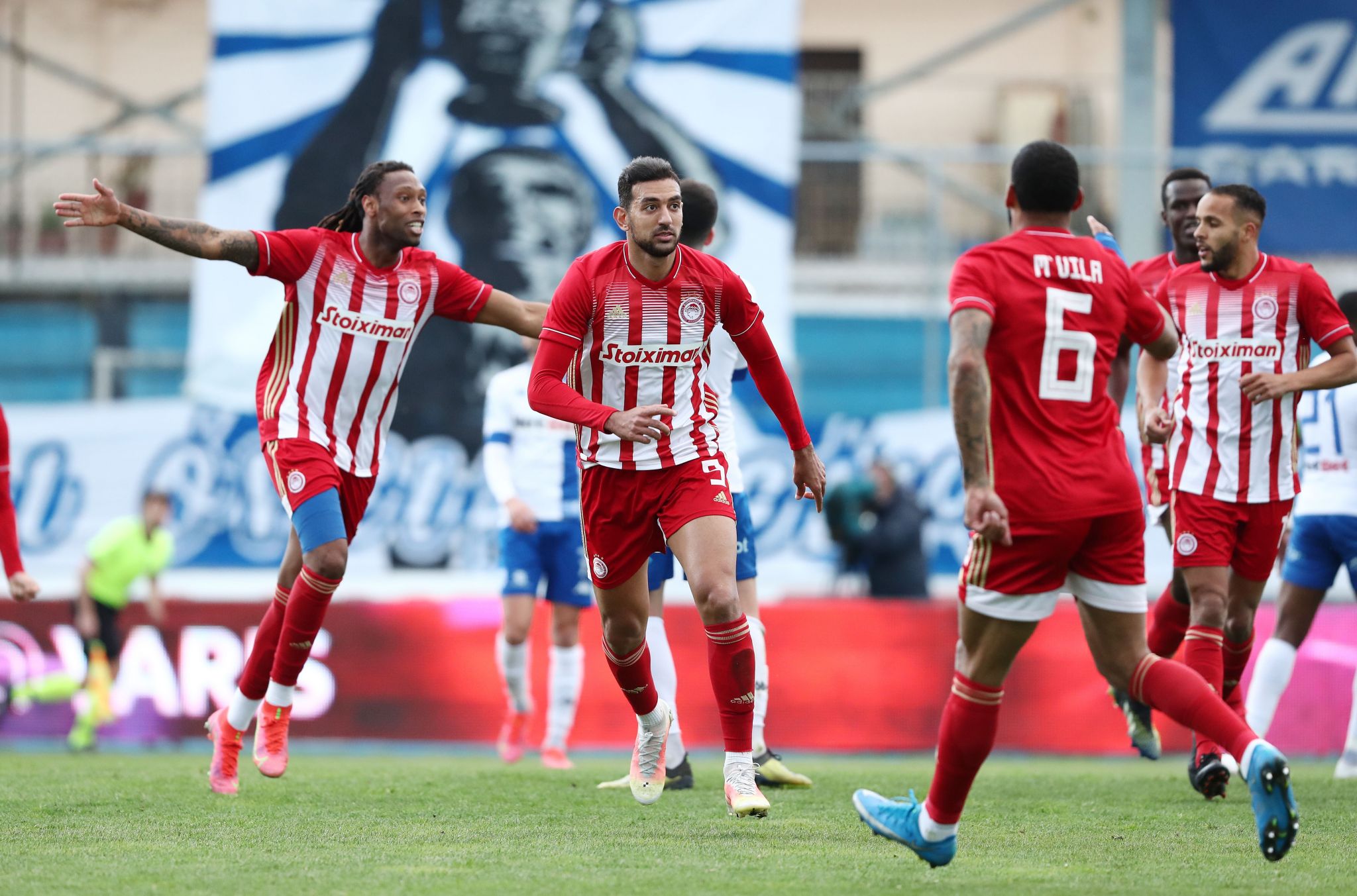 Προβάδισμα πρόκρισης - ΟΛΥΜΠΙΑΚΟΣ - Olympiacos.org