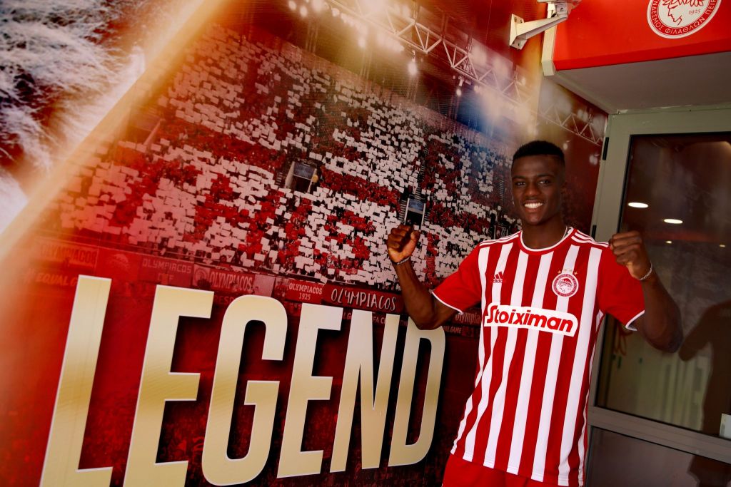 Photostory from the transfer of Algassime Bah at Olympiacos ...