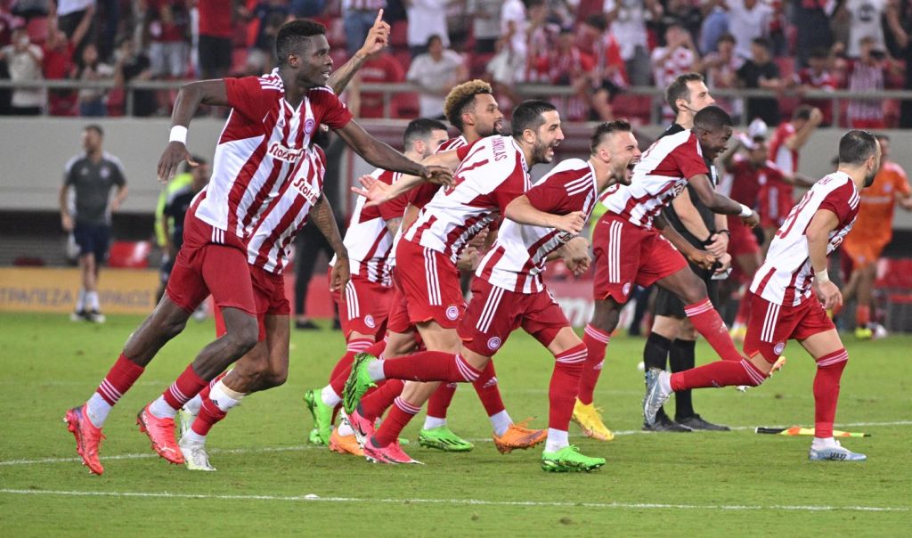 Photostory from Olympiacos - Apollon Limassol - ΟΛΥΜΠΙΑΚΟΣ - Olympiacos.org