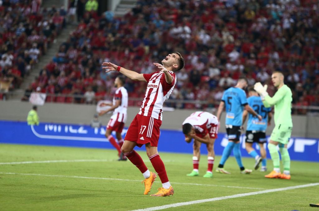 Photostory from Olympiacos - Apollon Limassol - ΟΛΥΜΠΙΑΚΟΣ - Olympiacos.org