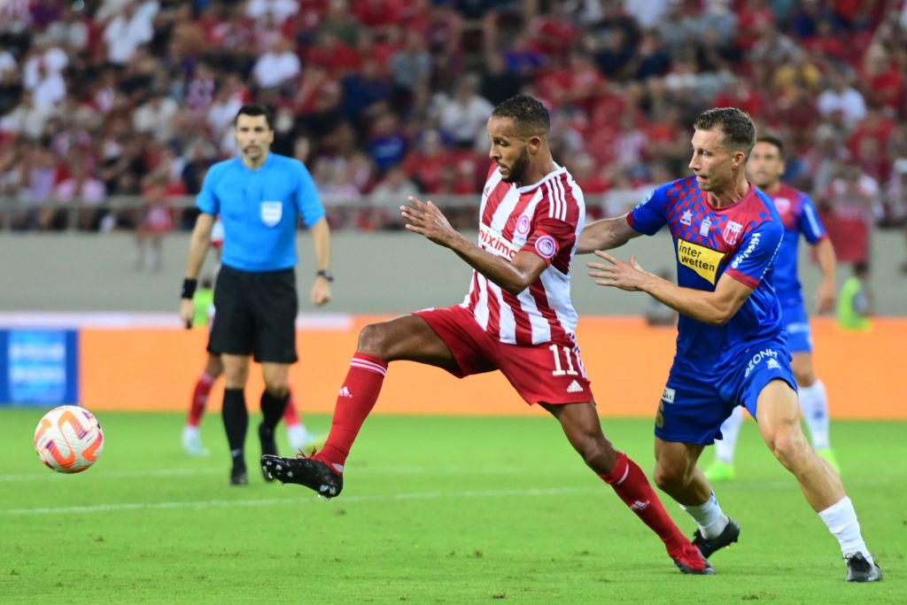 Photostory from Olympiacos - Volos NPS - ΟΛΥΜΠΙΑΚΟΣ - Olympiacos.org