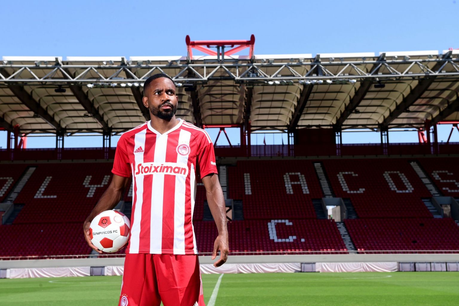 Olympiacos signs Cédric Bakambu - ΟΛΥΜΠΙΑΚΟΣ - Olympiacos.org
