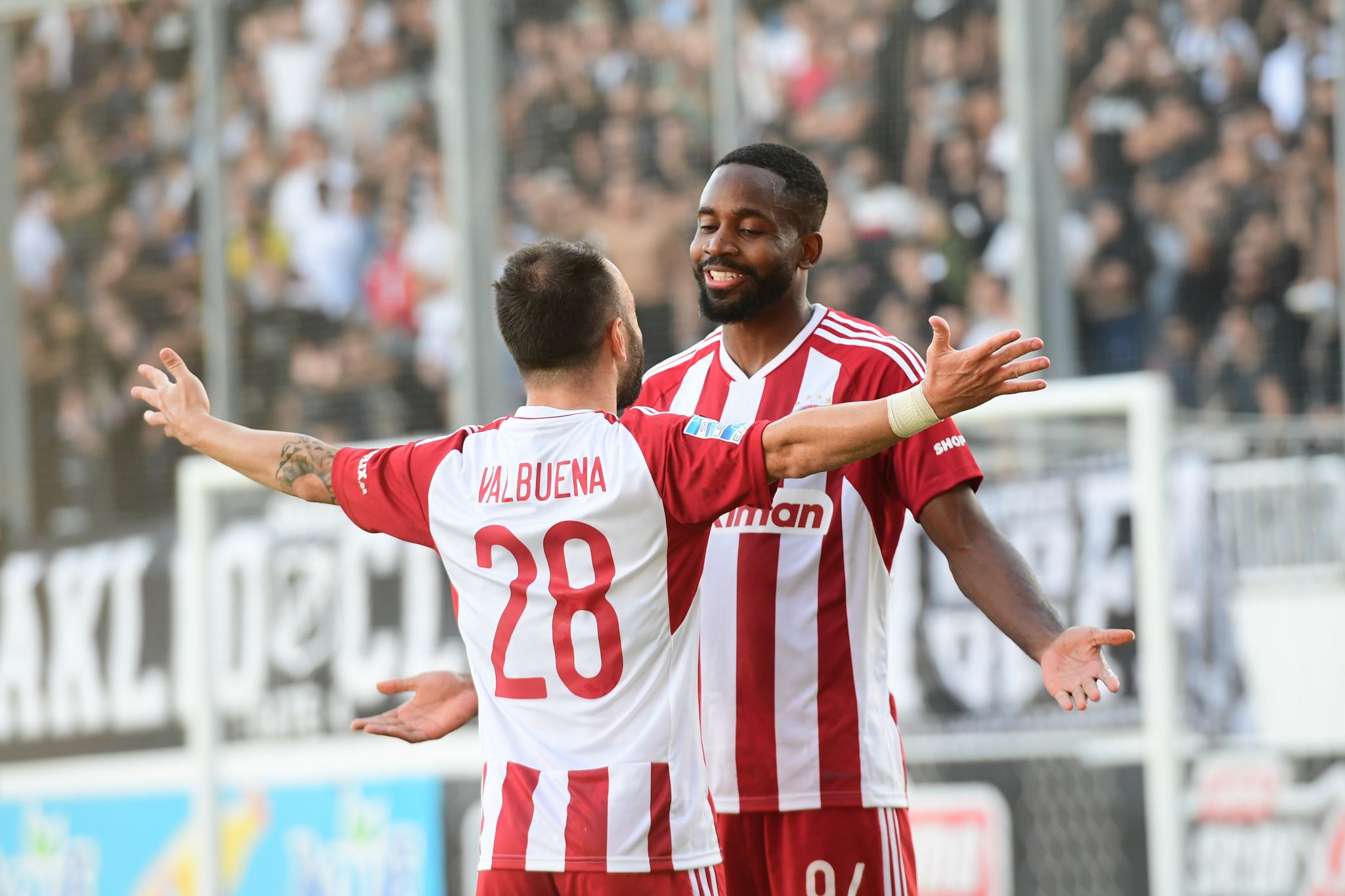 Imagenes de OFI - Olympiacos - ΟΛΥΜΠΙΑΚΟΣ - Olympiacos.org