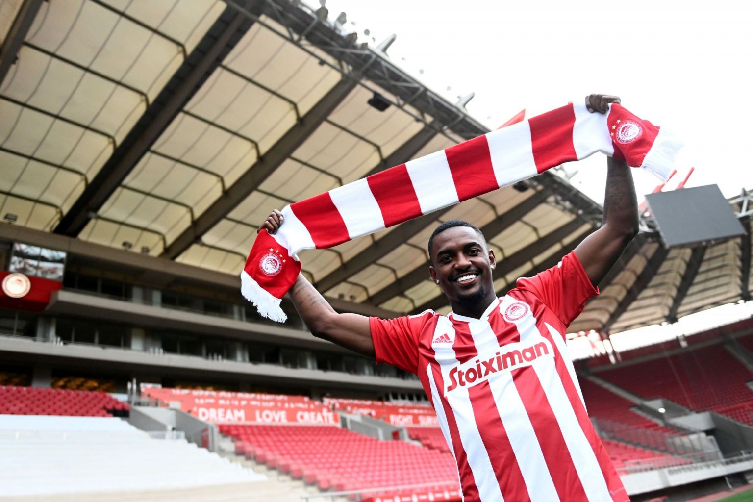 Ramon signs with Olympiacos - ΟΛΥΜΠΙΑΚΟΣ - Olympiacos.org