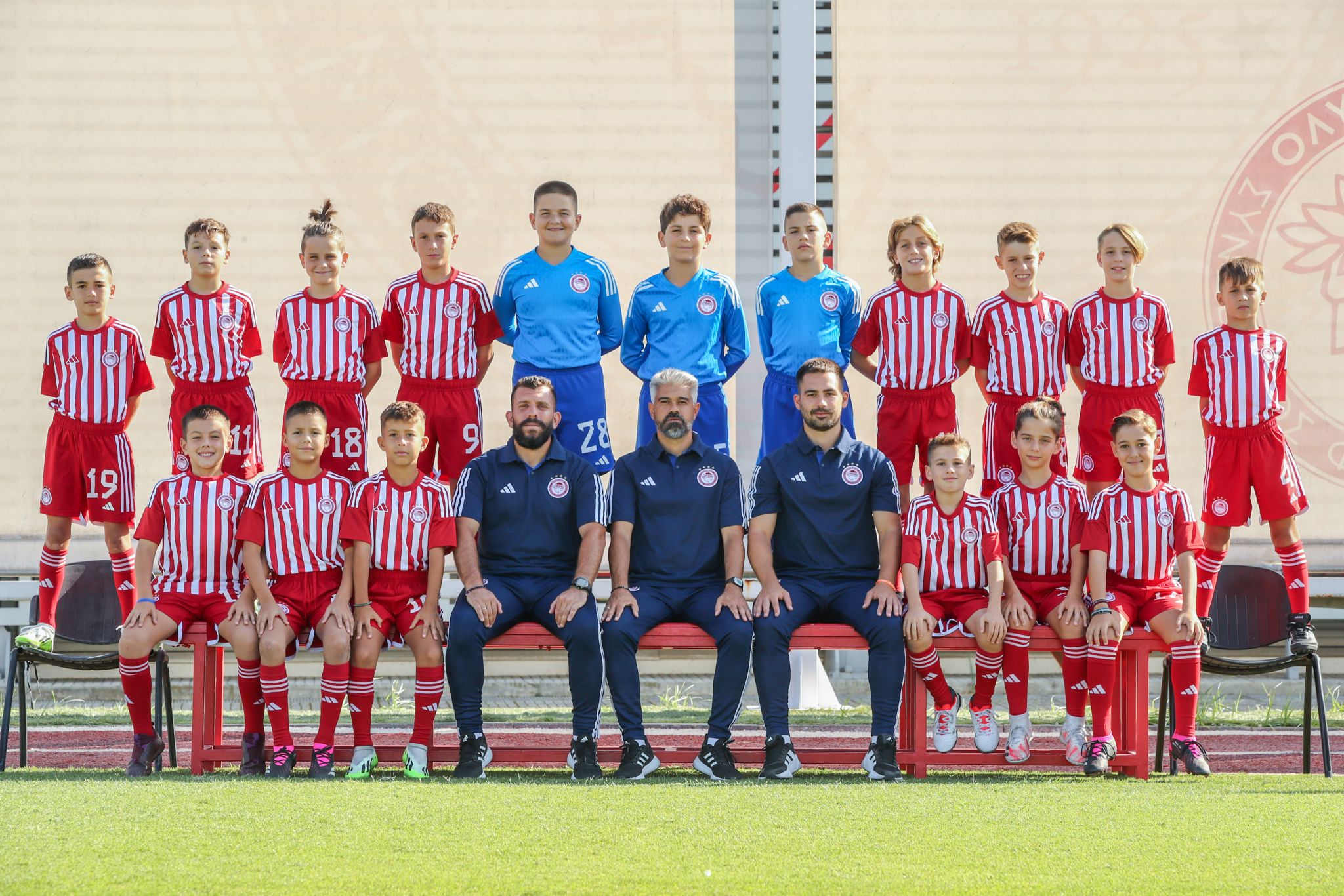 Ταυτότητα - ΟΛΥΜΠΙΑΚΟΣ - Olympiacos.org