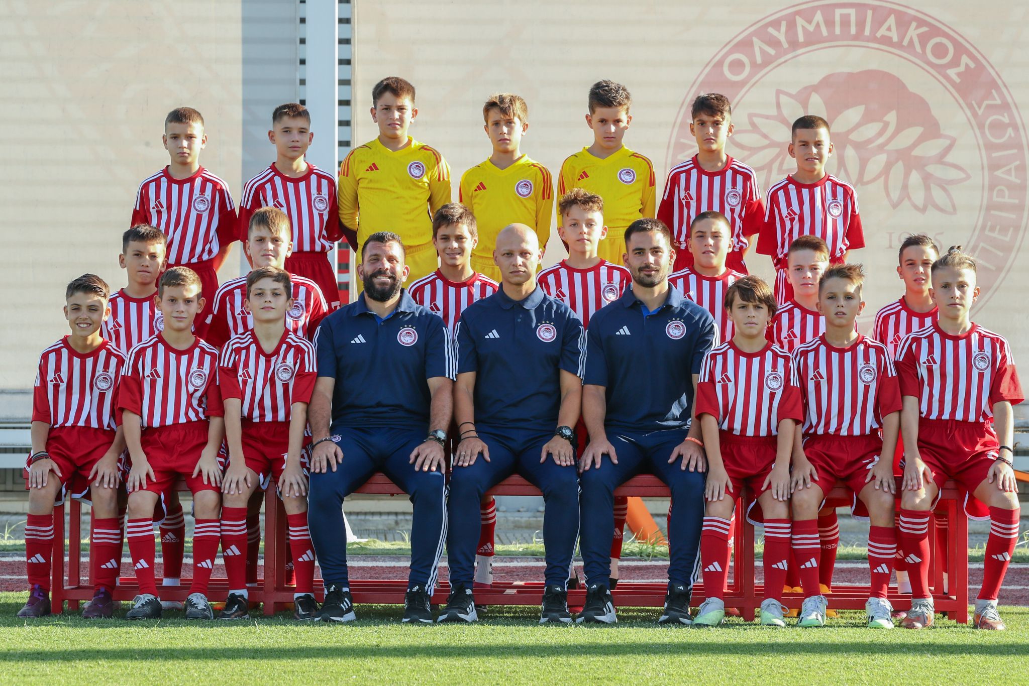 Ταυτότητα - ΟΛΥΜΠΙΑΚΟΣ - Olympiacos.org