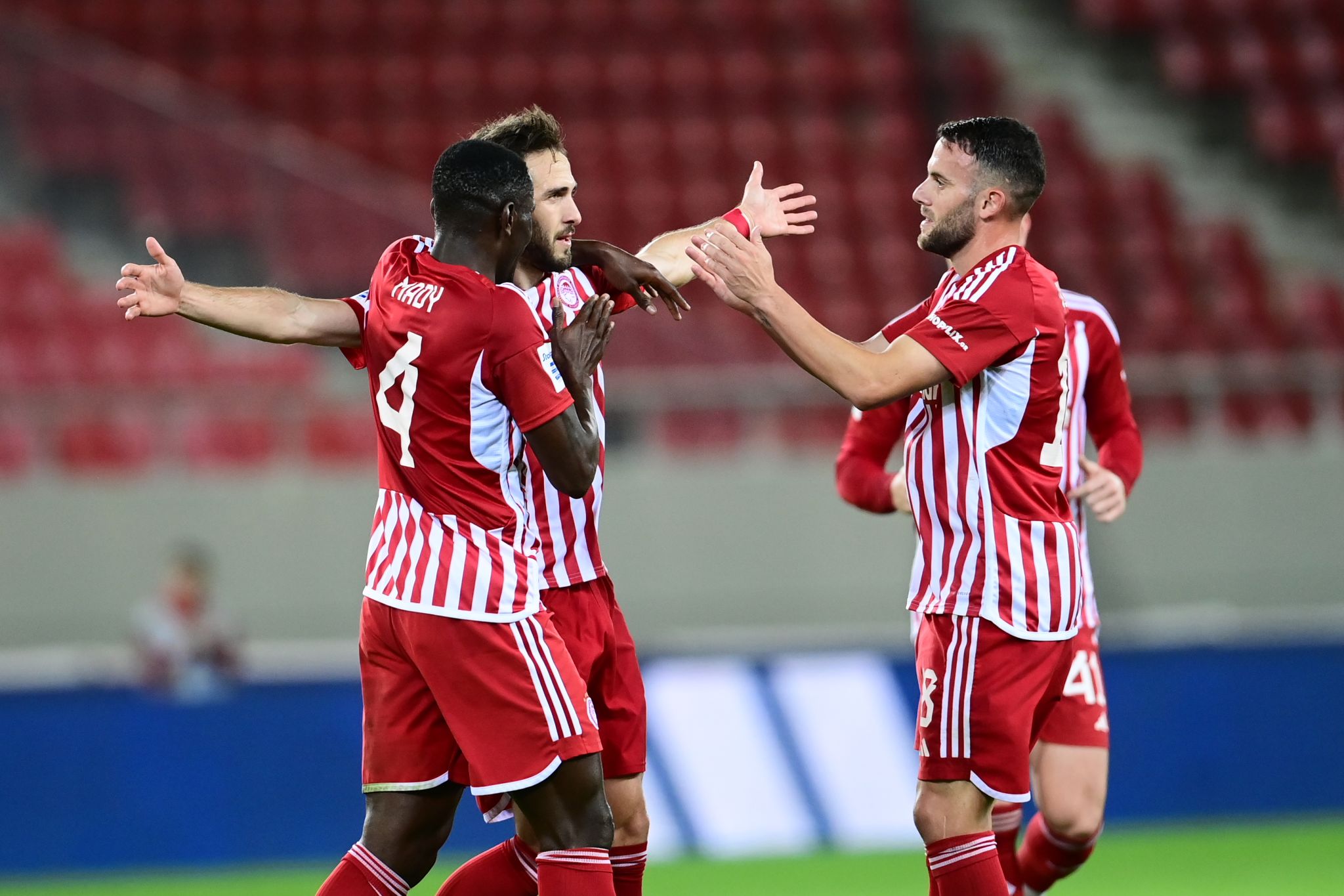 Imagenes de Olympiacos - Panetolikos - ΟΛΥΜΠΙΑΚΟΣ - Olympiacos.org